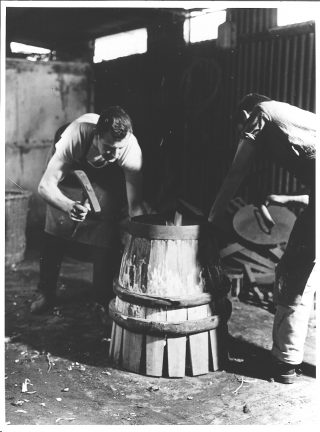 Coopers & Barrel Makers - Simonds Website